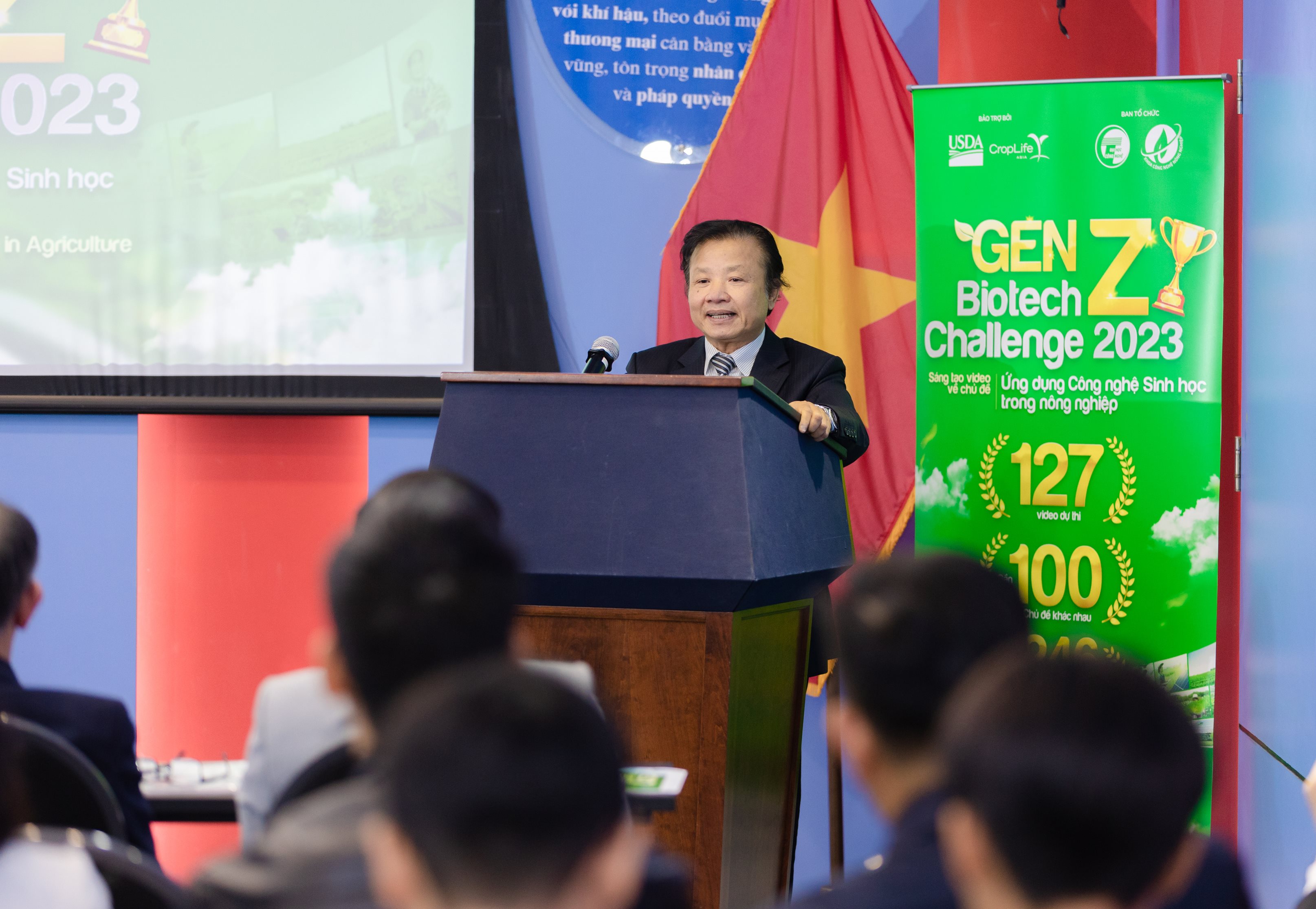 Cuộc thi GenZ Biotech Challenge 2023: “Bí mật đằng sau ngô biến đổi gen” của Trường Đại học Công ...